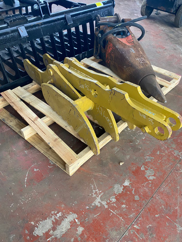 Caterpillar Manual Excavator Thumb | website