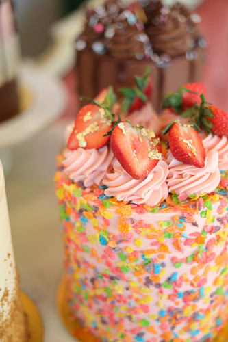 Boujie Pebble Cake | bittersweet-bakery