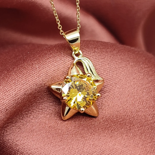 Star Necklace | Hello Geek and Freak