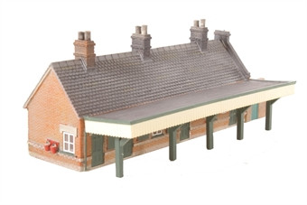Farish Scenecraft 42-164 Shillingstone Station building | A2B Model ...