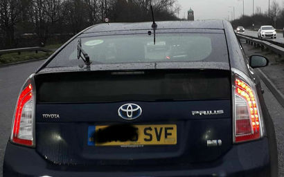 Police investigating unlicensed TfL roundal marked Private hire vehicle ...