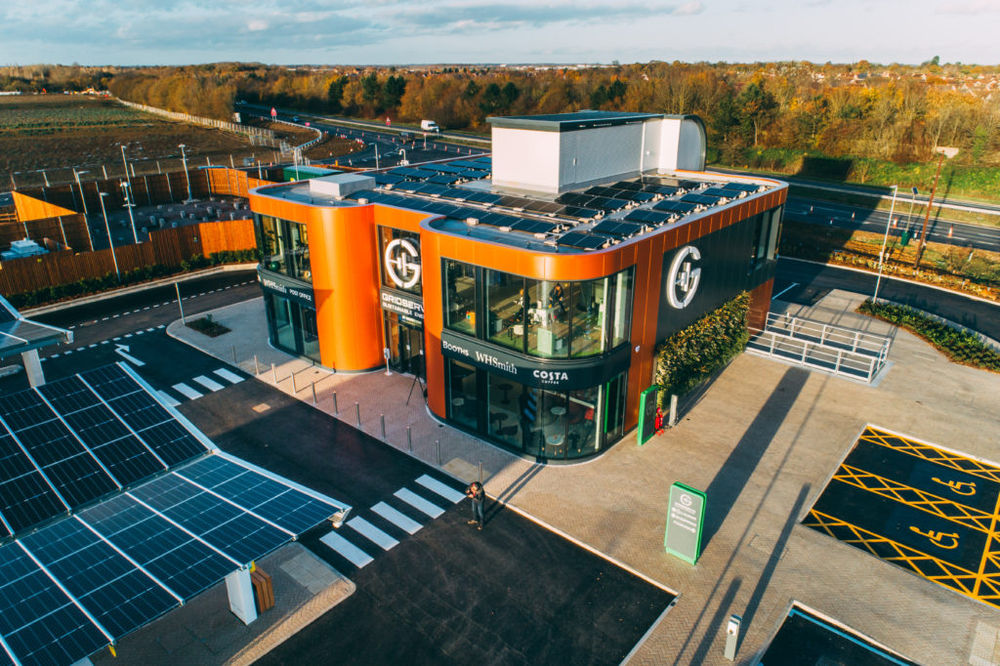 UK's first GRIDSERVE Electric Forecourt opens in Essex UK's first GRIDSERVE Electric Forecourt opens in Essex