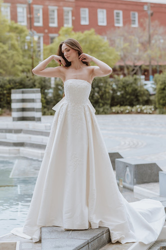 Audrey | Samantha Woo Bride