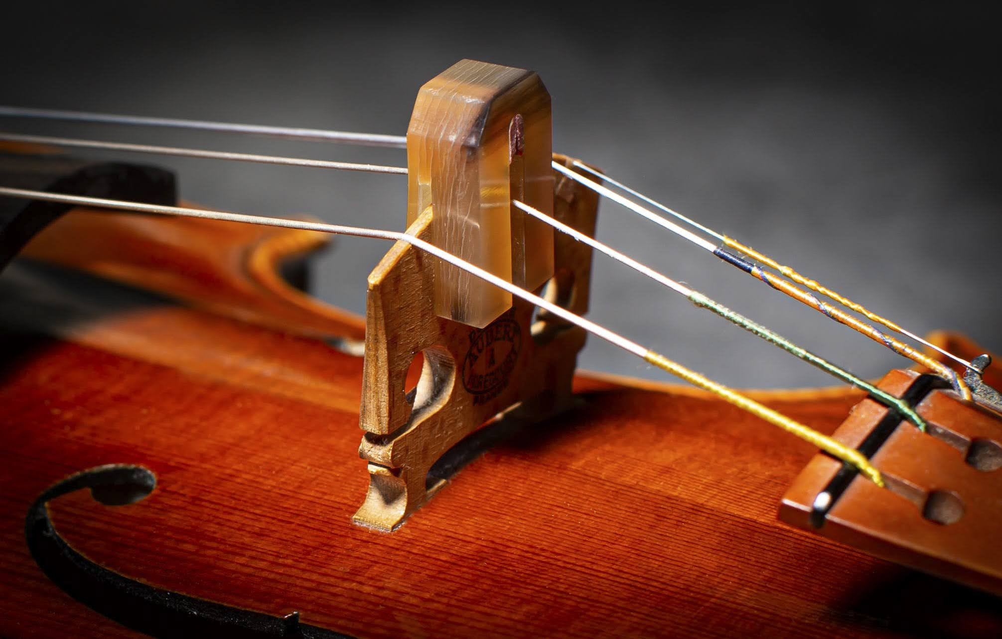 Mutes for violin and viola | www.eenhar.lu