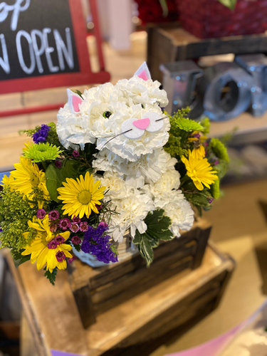 Grace's Cat Flower Arrangement | GraceGardens Florals