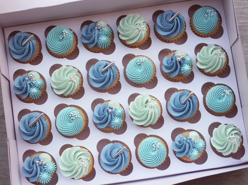 Mini Cupcake Box | Sweet Avenue Cakes