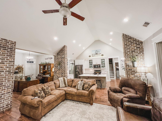 Floor Plan 51772HZ