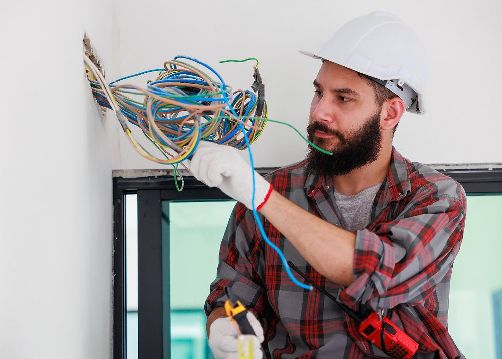 How Do You Run Electrical Wiring Safely? A Step-by-Step Guide for Beginners