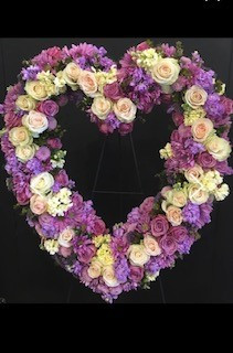 Open Heart Wreath | Atrellis 2