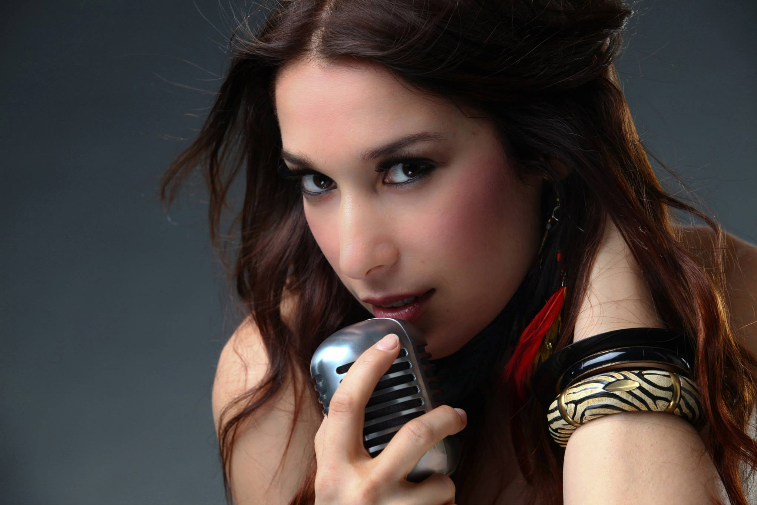 Wedding Events Singer DJ Musician - Hire for your event