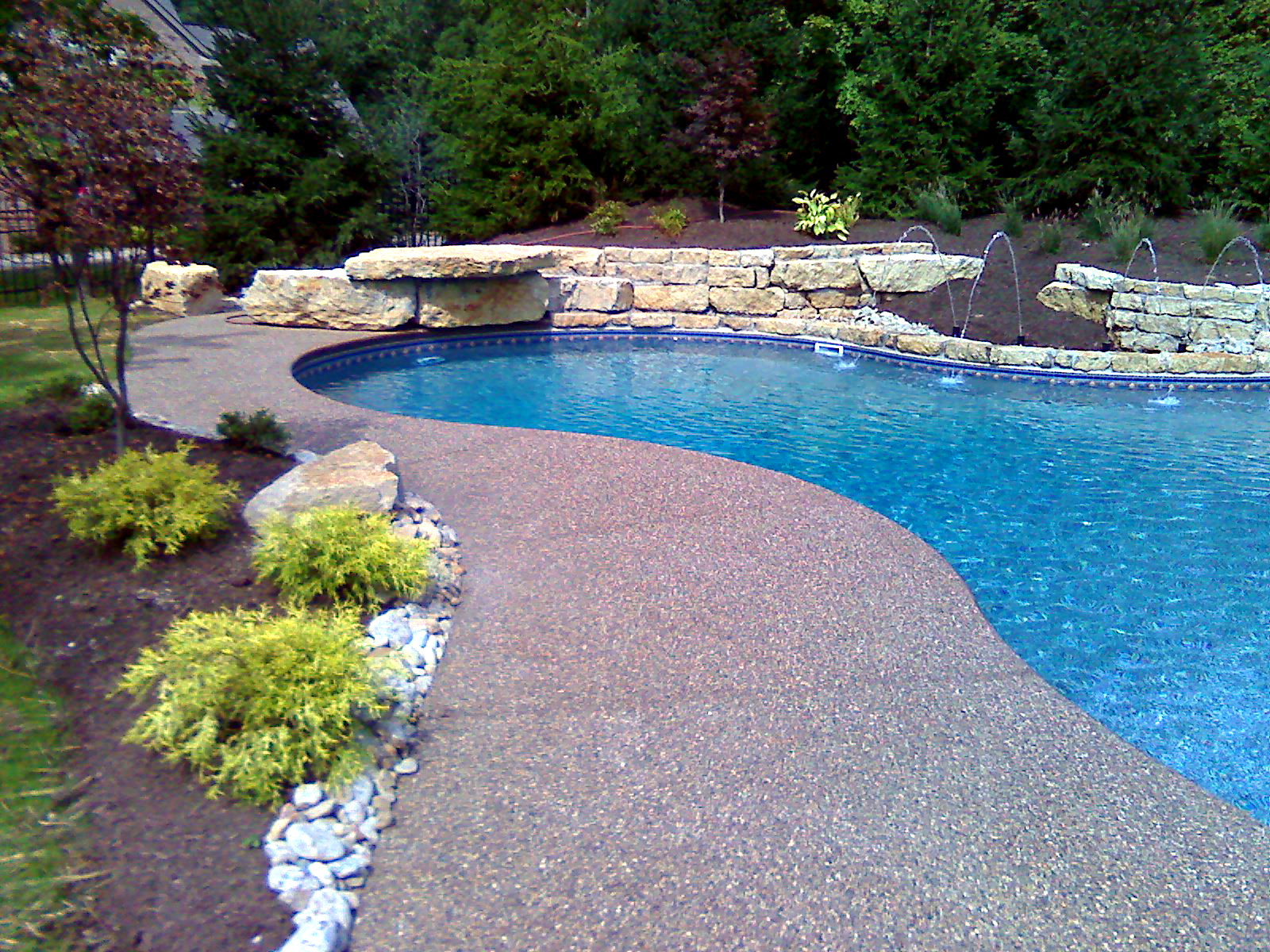 CUSTOM POOL DESIGN GALLERY | SunSpot CUSTOM POOL DESIGN GALLERY | SunSpot