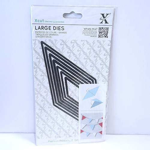 DoCrafts Nesting Diamonds dies | Jenlee Schoolcraft
