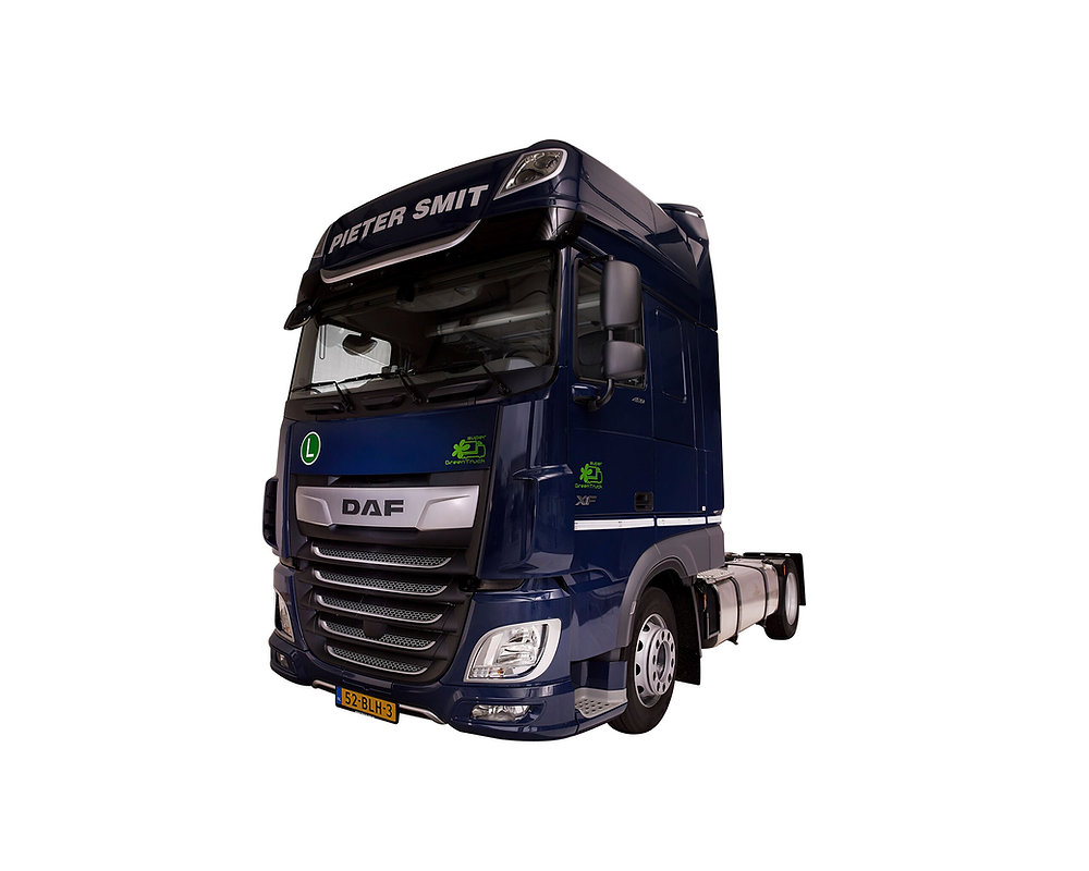 Tractor DAF XF / Mercedes Benz Actros