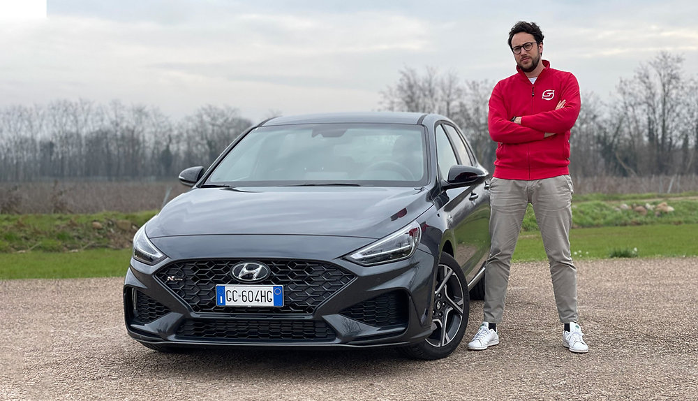 Hyundai i30 mild hybrid, recensione e consumi reali: come funziona il ...