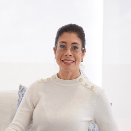 Dr. Yamaris Bobe | Clinical Psychologist, PsyD. | Love Discovery ...