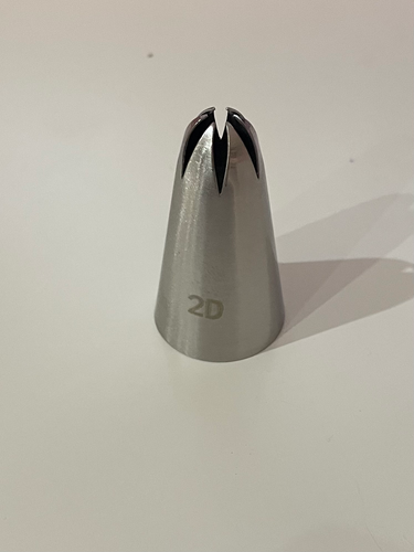 2D Swirl Piping Nozzle | Sweet things by Amy