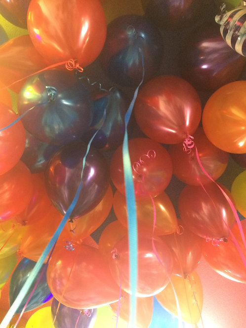 100 Helium Balloons on Ribbon | balloons-brisbane