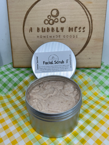 Facial Scrub | A Bubbly Mess