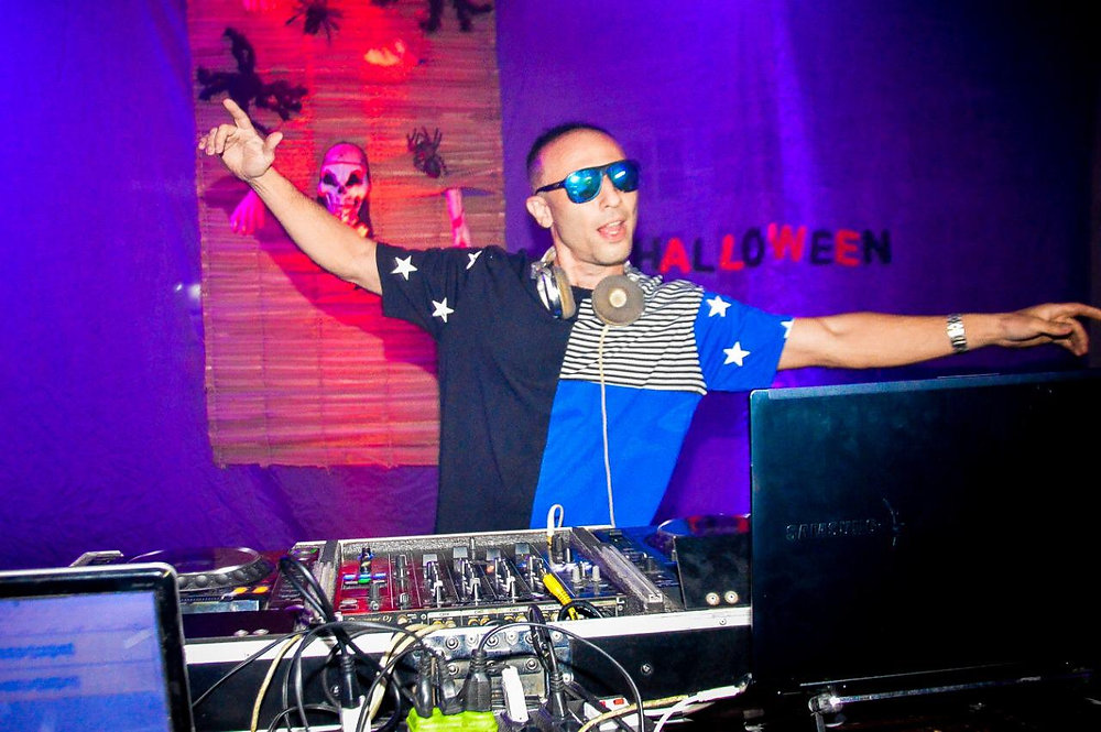 ÁTILA, A TRAJETÓRIA DE UM DJ PROFISSIONAL