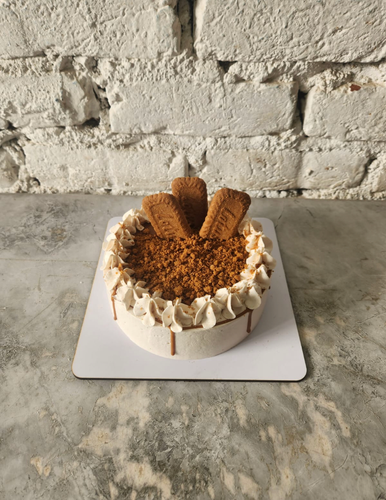 Biscoff Cake | Bakebook Bakery