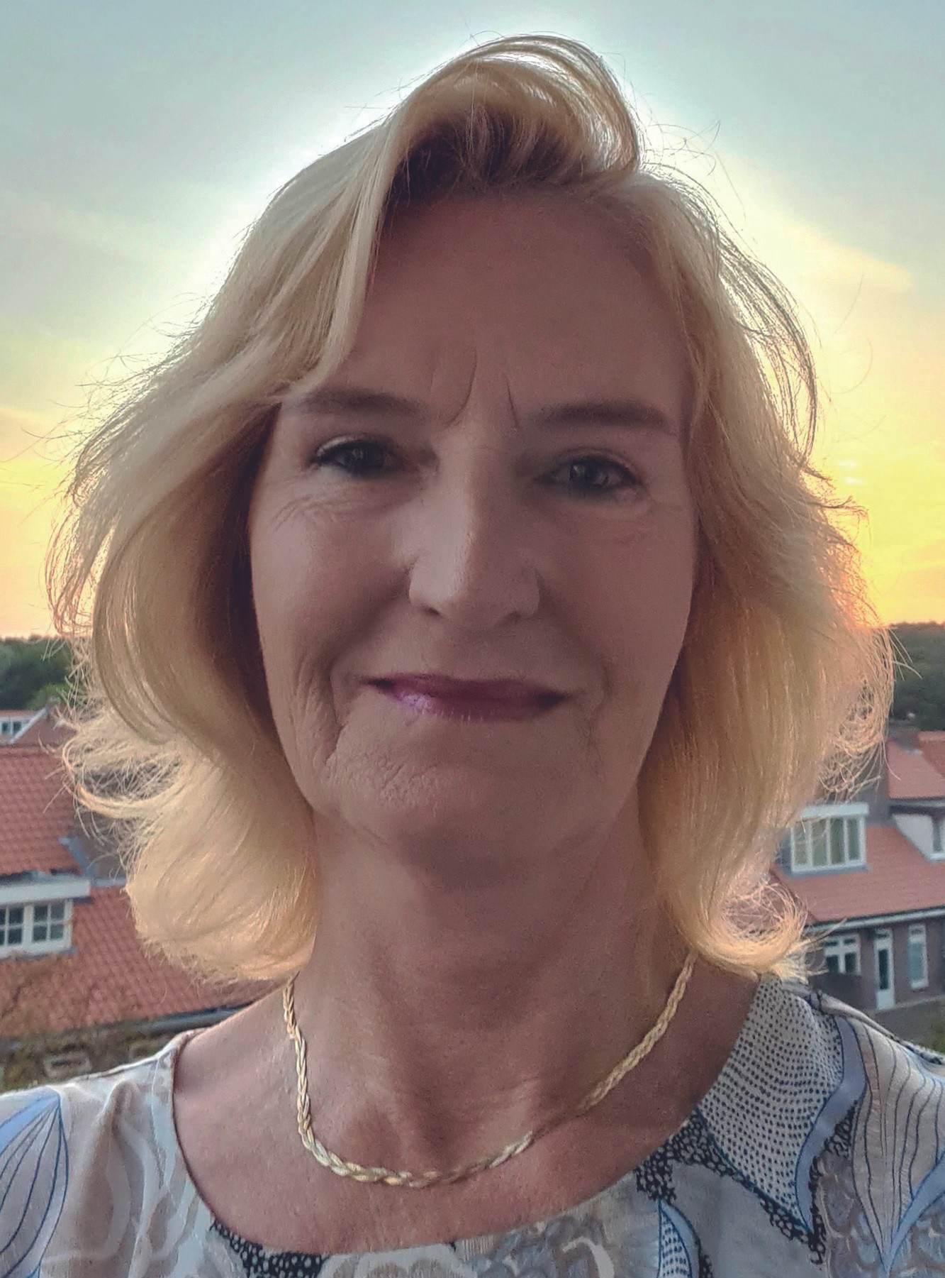 Annette van Luyk | Daveyjonespublishing