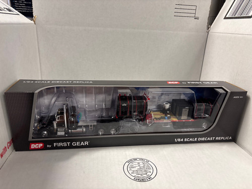 1/64 DCP Pete 379 w/ Demco Liquid Tender Trailer | Farmer Toy Store