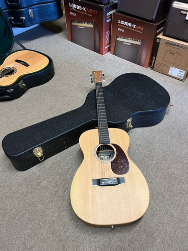 Martin 00X1AE Java Mahogany Solid Top Acoustic Electric | Ron's Guitars