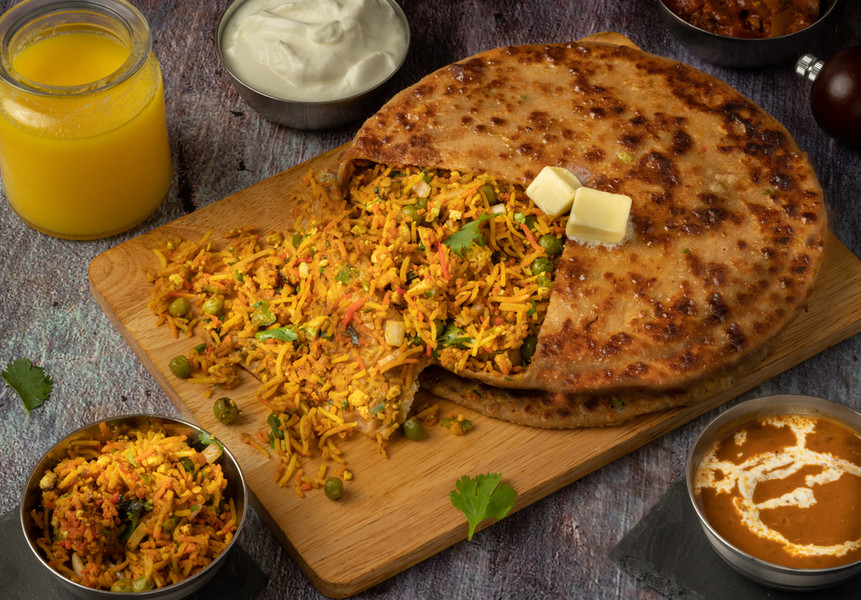 Indian | Paranthe Wali Gali | Kitchener