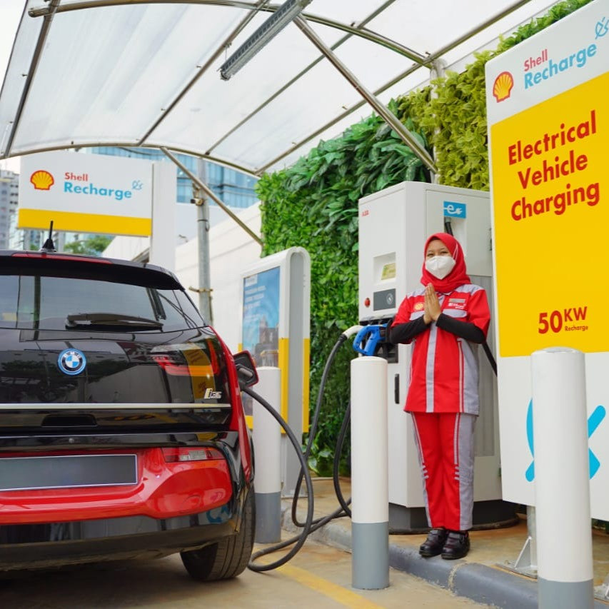 Shell Hadirkan Stasiun Pengisian Kendaraan Listrik Umum Perdana di ...
