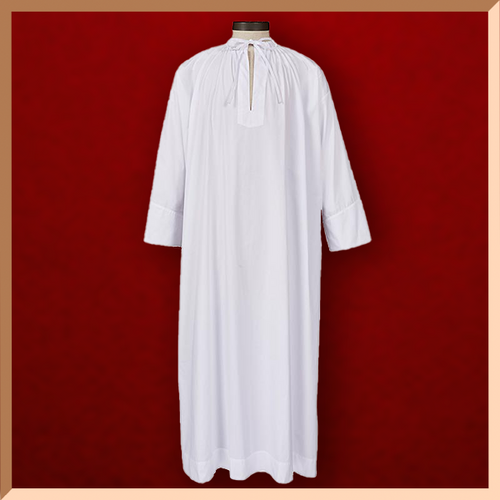 Traditional Alb | Via Providence