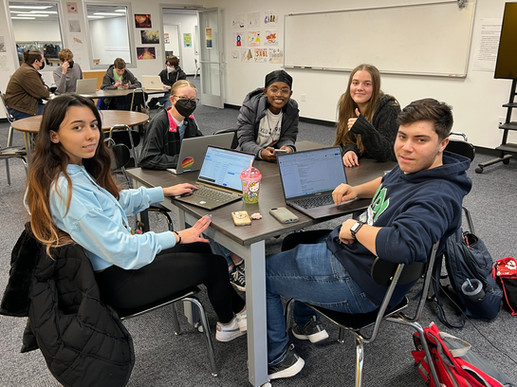 Academy High | Champaign-Urbana's Independent High School