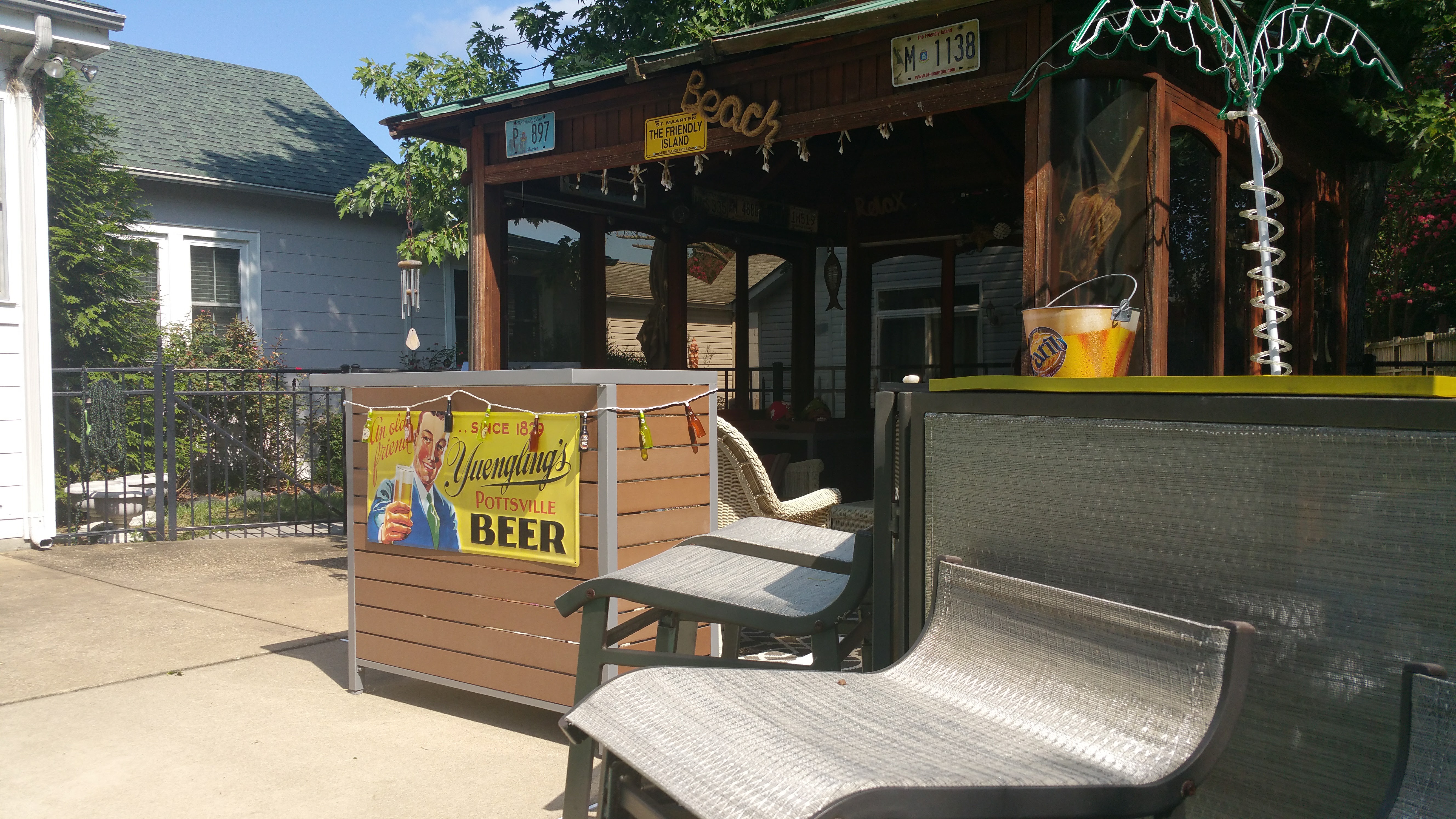 Colonial Beach Plaza Bed and Breakfast