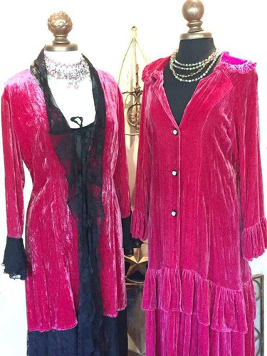 Velvet Dusters in Hot Pink! | marrikanakk