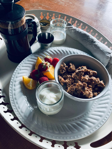 Light Granola Breakfast | Butte & Bine