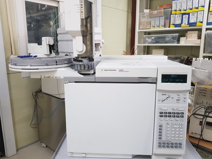Agilent 6890 Gc System