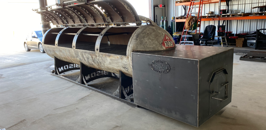 The 1000 Gallon | Bison Smokers