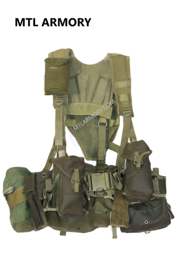 CANADIAN FORCES 82P WEB SET | MTL ARMORY