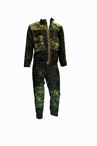 NEW CANADIAN DIGITAL CAMO STYLE FLEECE SET | MTL ARMORY