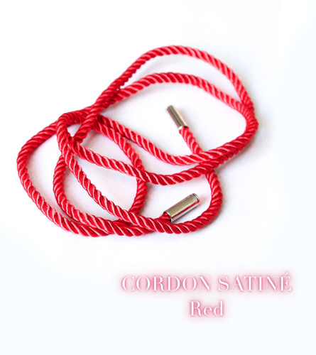 CORDON SATINÉ Red | Astro.