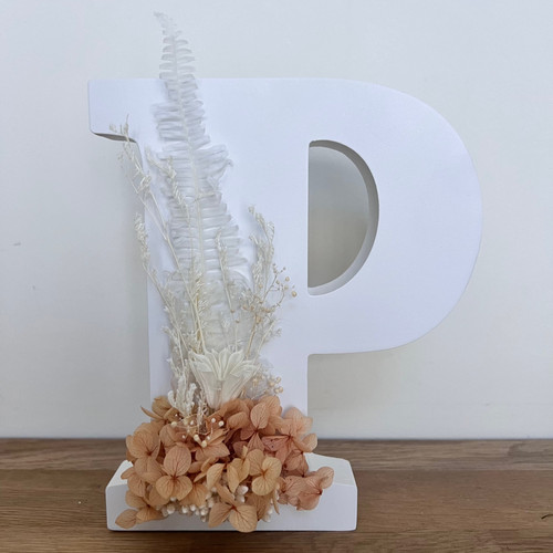 Freestanding 'P' rustic letter with dried flowers | Knots & Letters