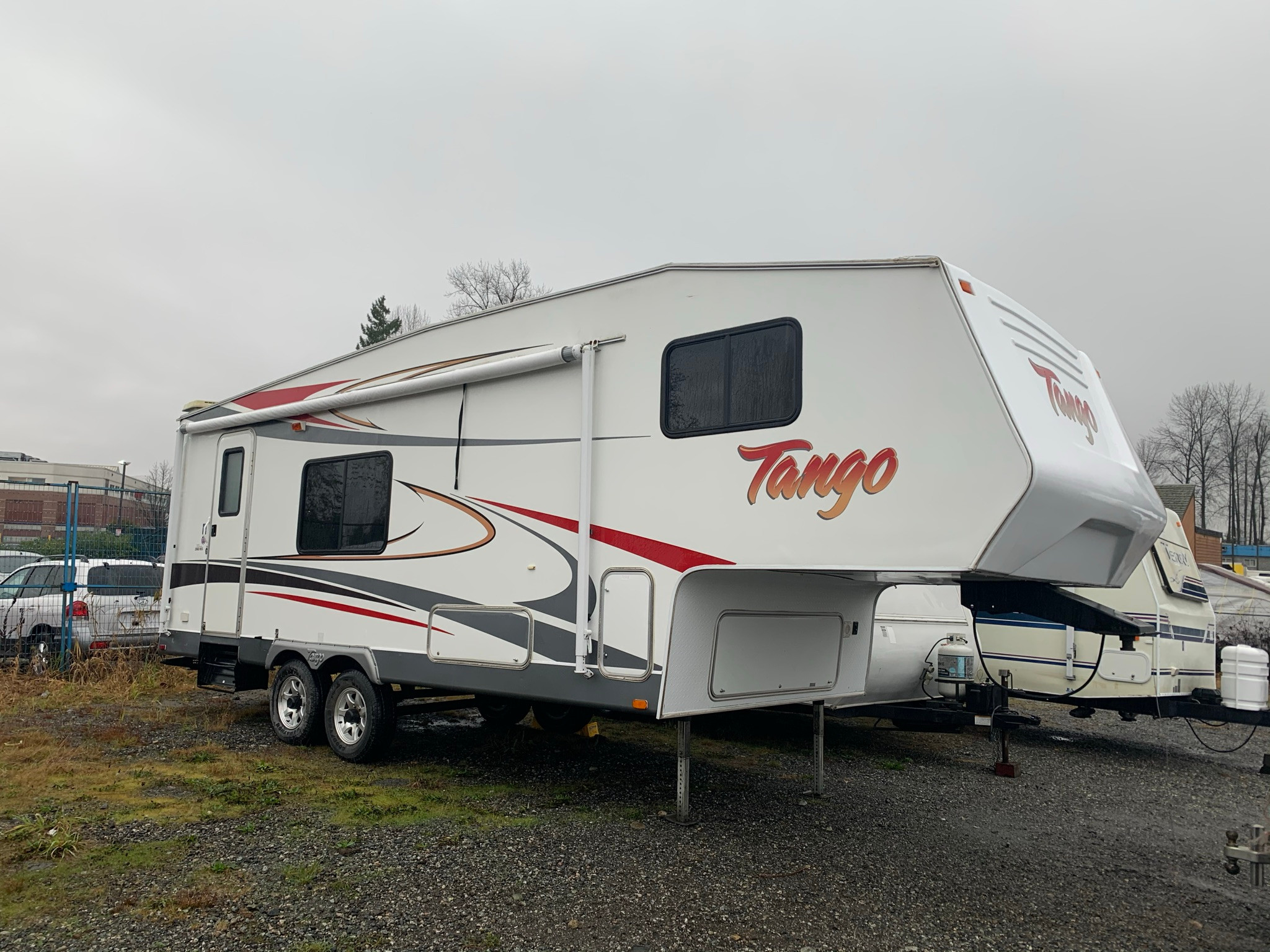 2007 Pacific Coachworks Tango