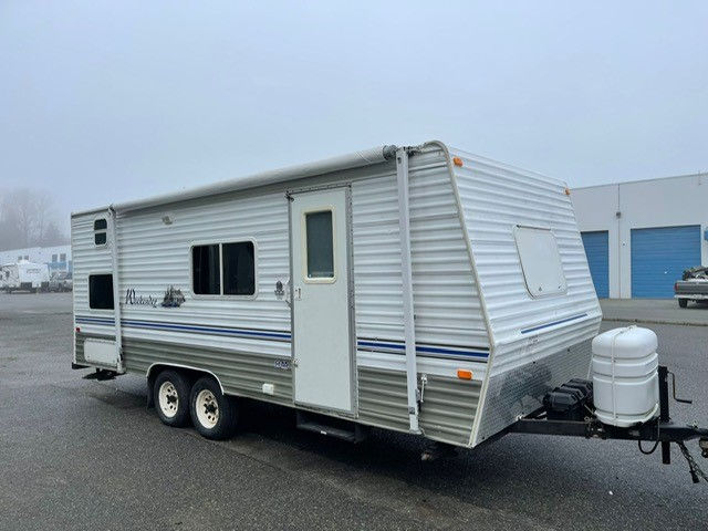 2005 Weekender by Skyline