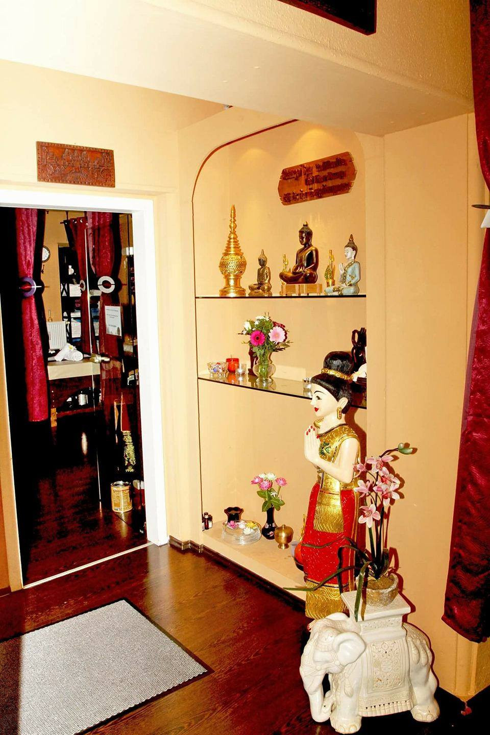 Fullscreen Page | champei-massage