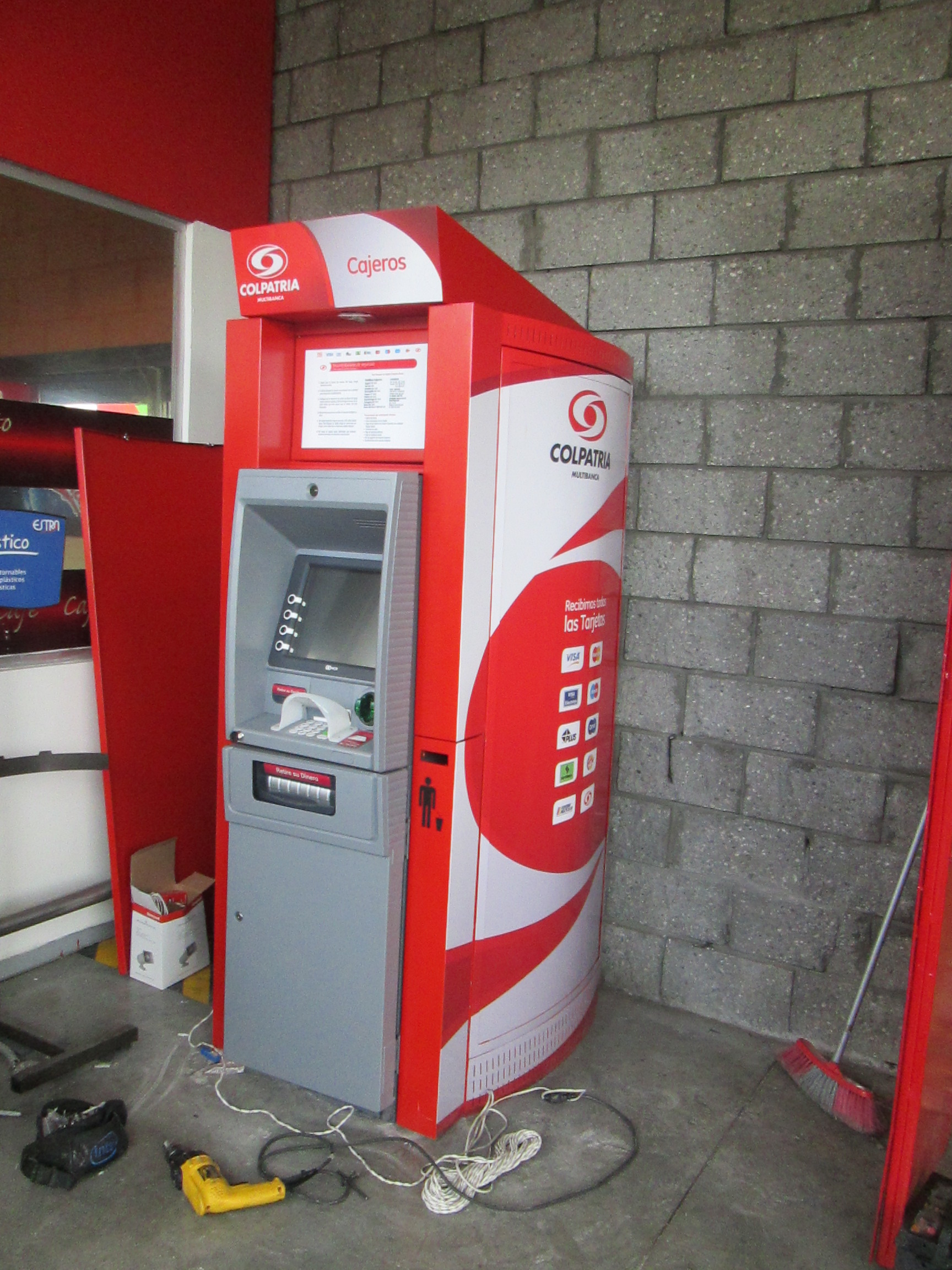 CAJEROS AUTOMATICOS