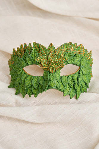 Leaf Goddess | The Speckled Moon