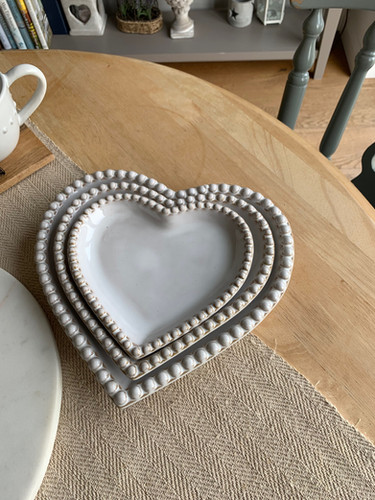 Beaded Heart Plates - Set of 3 | Champagne & Ginger