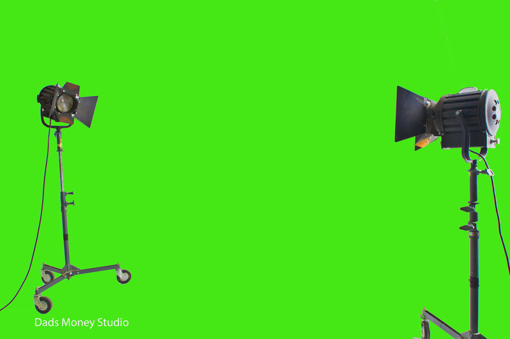 Advantages and Disadvantages of Green Screen.