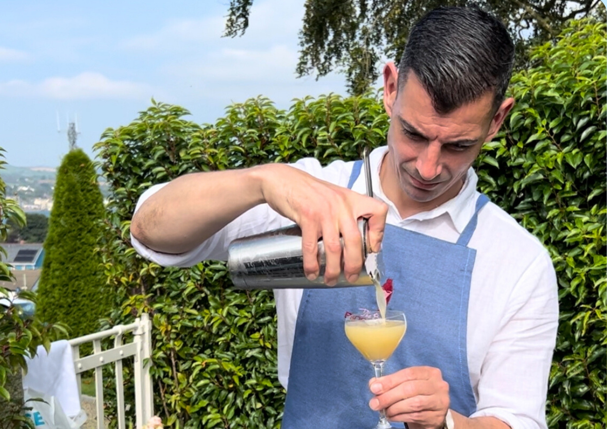 THE BEAUTIFUL BOOZE CLUB (MOBILE BAR & BARTENDERS) | Tranquility House