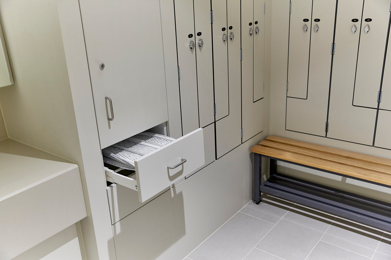 Lockers & Benching | Maxwood Washrooms