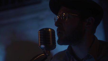 VIDEOS | Jazz Musician